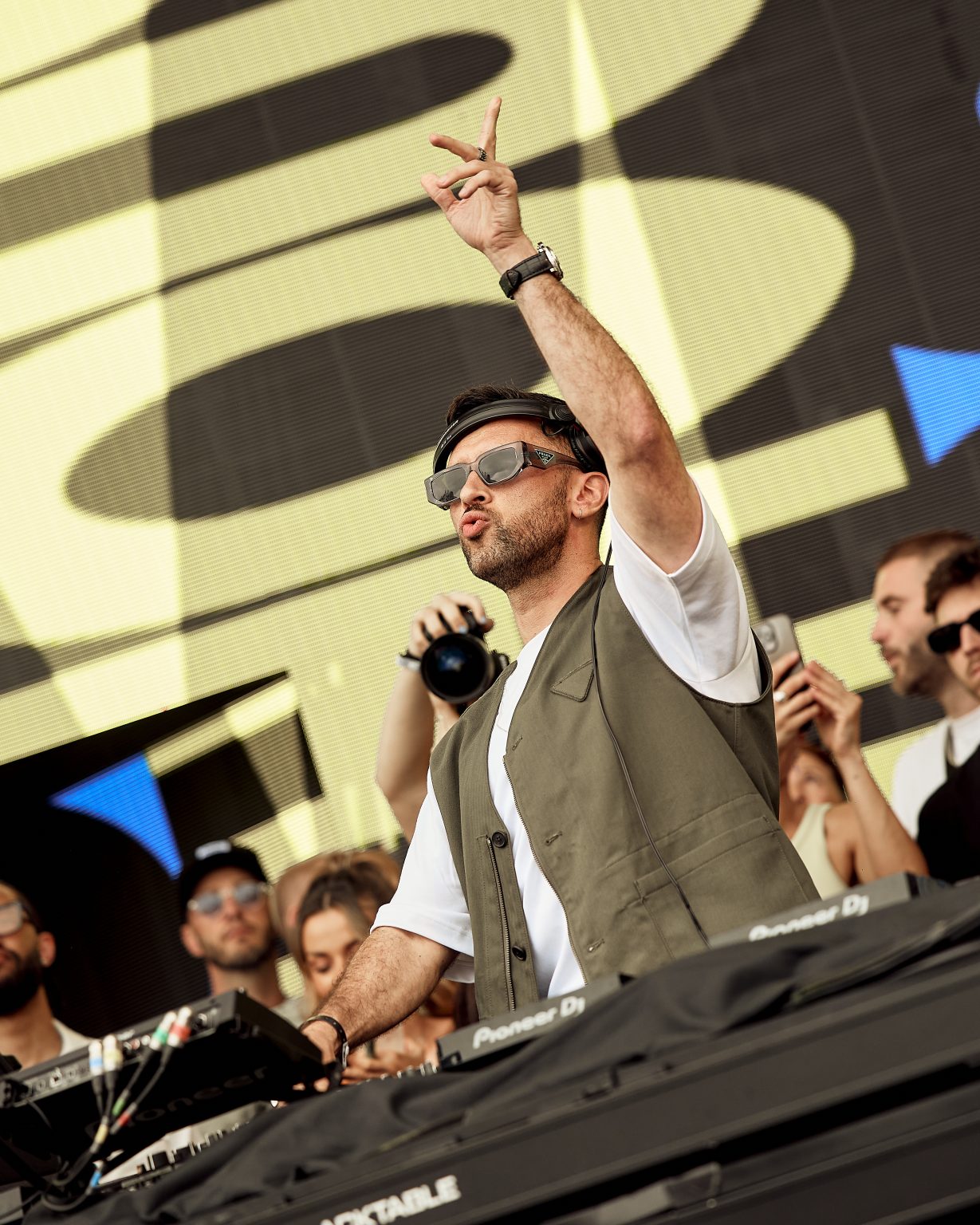 Bio - DJ Danny Howard